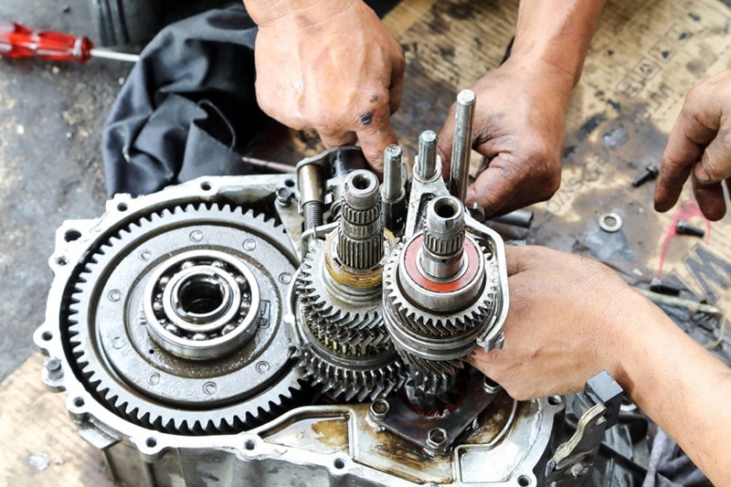 Automatic Transmission Rebuild or Replace: What’s Better? - Key ...